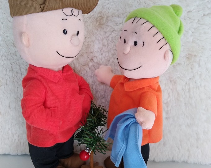 Gemmy Industries Charlie Brown & Linus Plush Animated Christmas ...