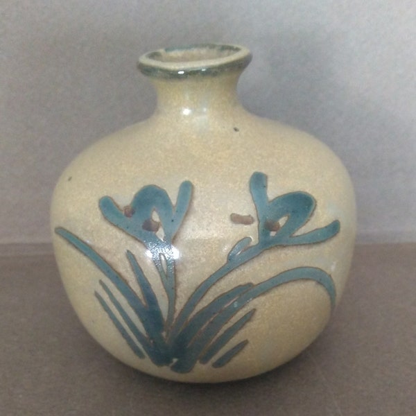 Pottery Bud Vase - Etsy