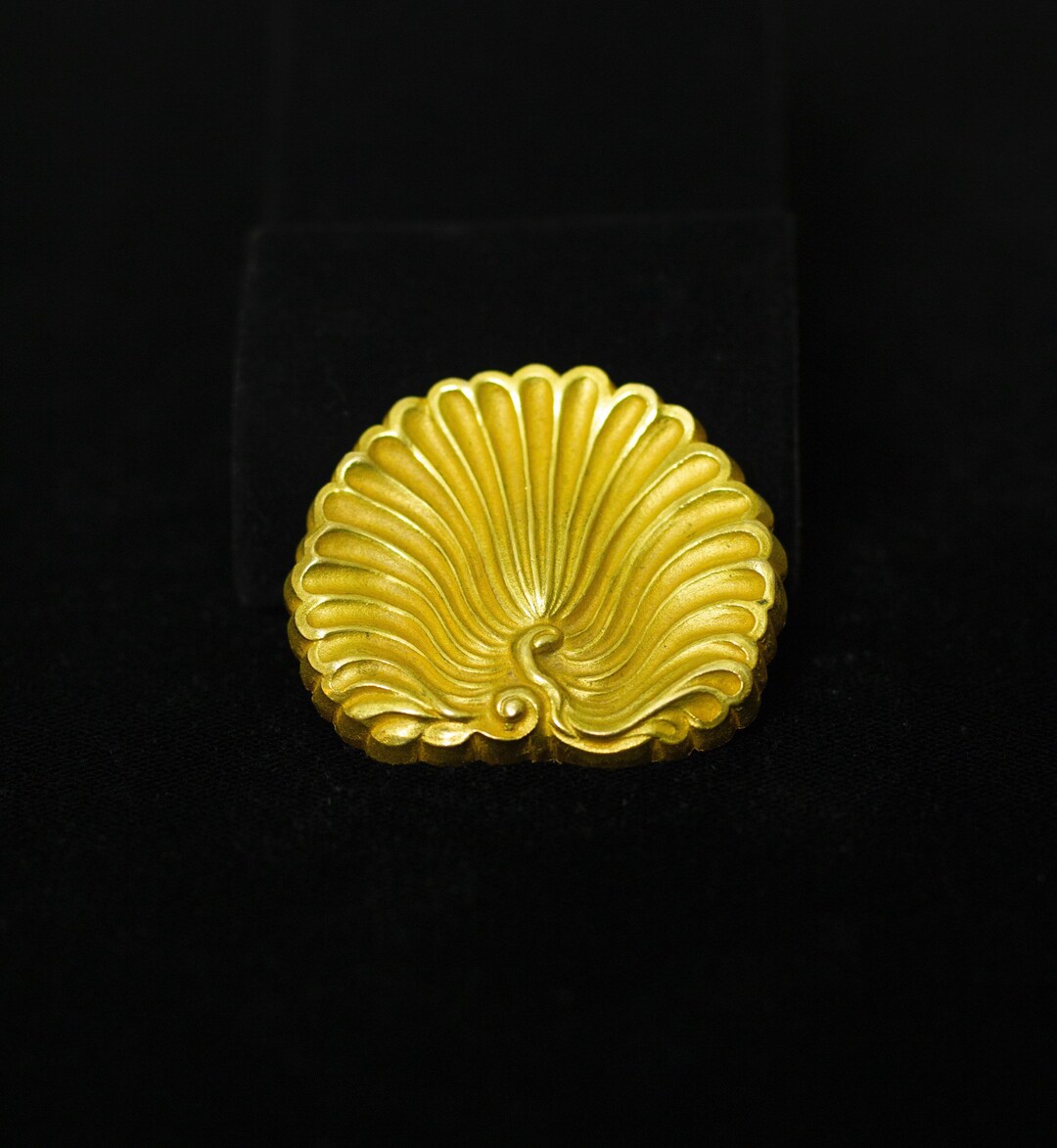 Vintage Art Deco Shell Brooch by Arthus Bertrand, Paris - Etsy