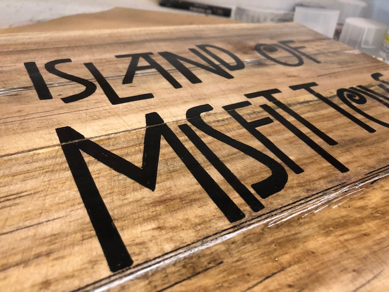 Island of Misfit Toys Handmade and Handlettered Sign - Etsy