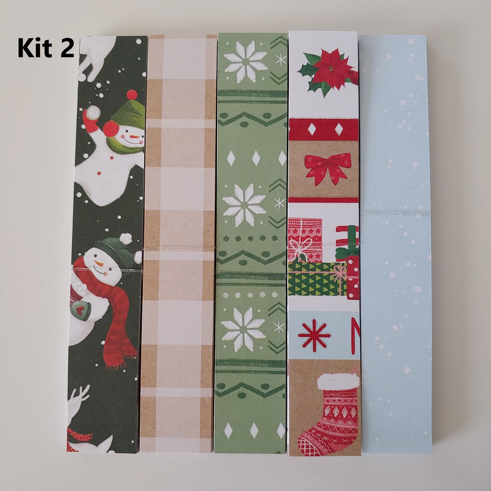 Christmas Freeze 2020 DIY Paper Chain Kit: Red, Green, White Cardstock ...