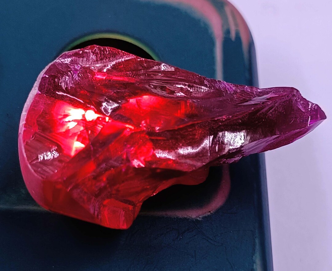 Natural Red Alexandrite Rough 57.80 Ct | IGL Certified Earthmined Raw ...