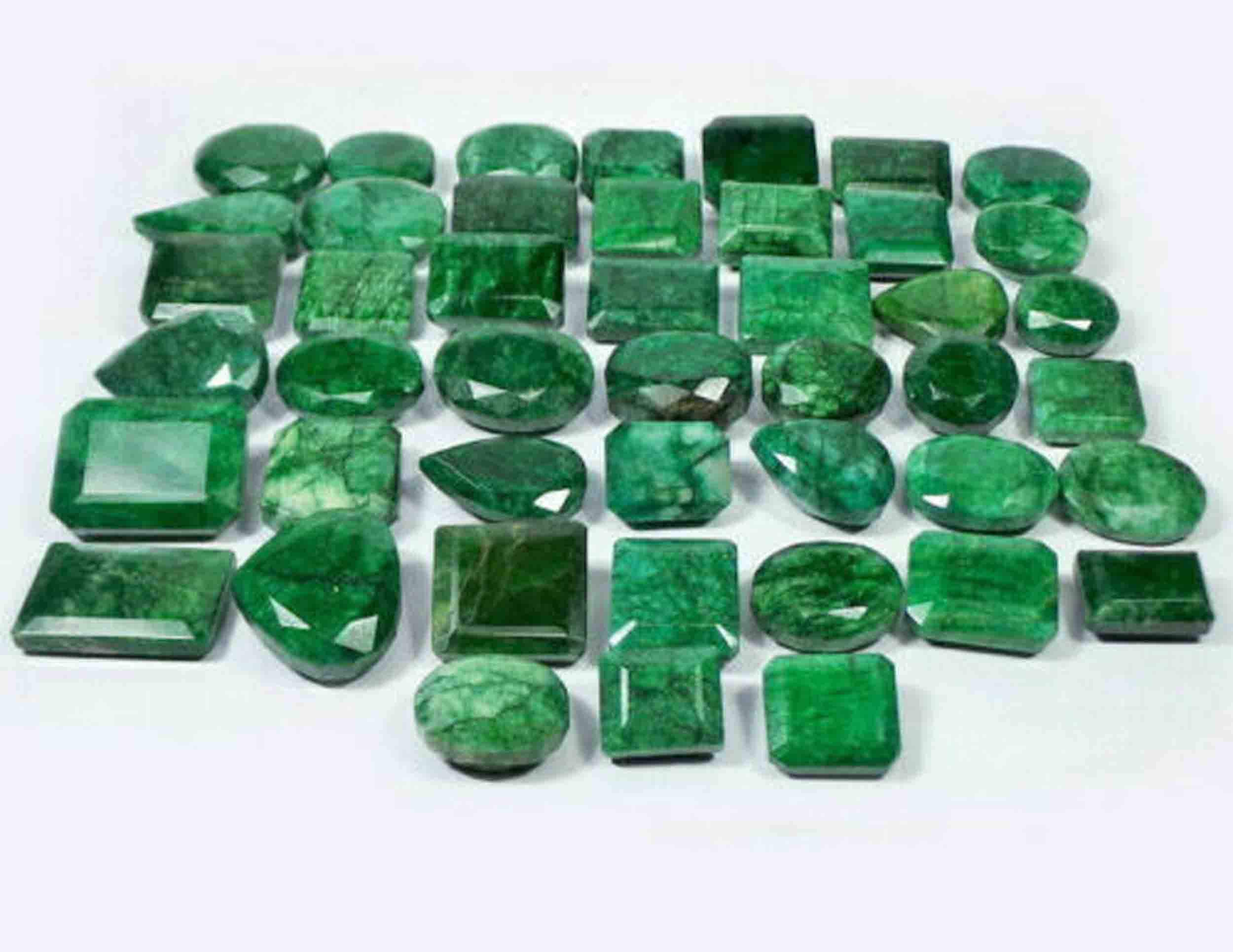 Amazing Natural Colombian Emerald 1 Kilo/5000 Ct Mix Cut | Etsy