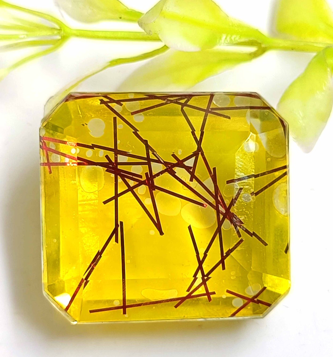 Quartz Nice-looking Stone Bi-color Quartz Rutilated 90-100 Ct Certified ...