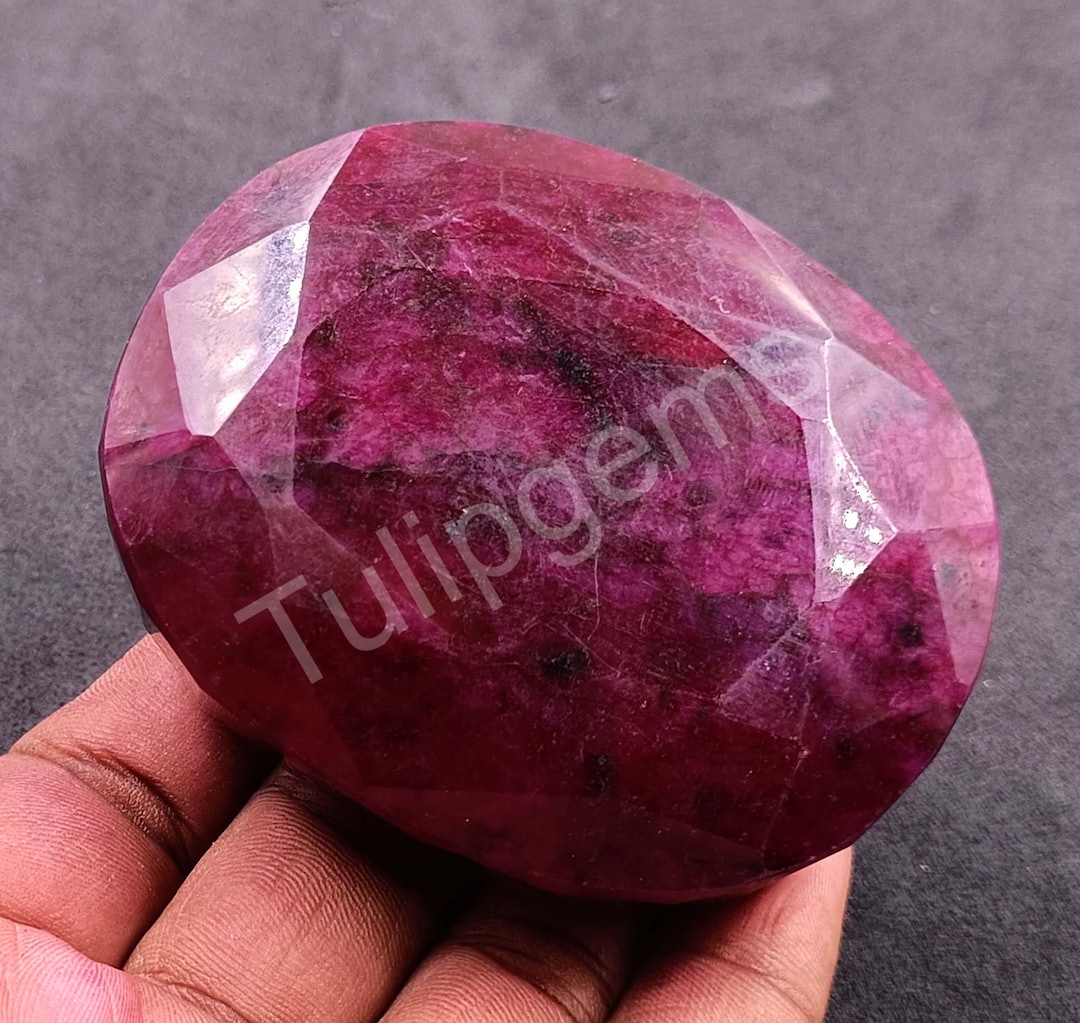 Big Red Ruby 1232.5 Ct Natural Certified Big Stone Oval Shape Form ...