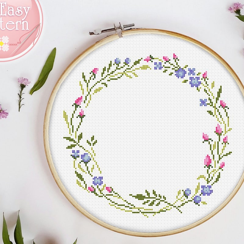Large Cross Stitch Wreath - Etsy