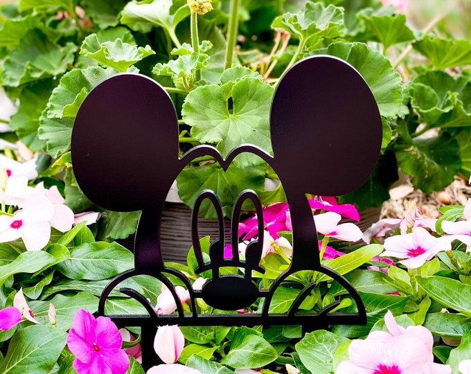 Peeking Mickey Mouse Garden Stake, Yard Art, Garden Decor, Metal ...
