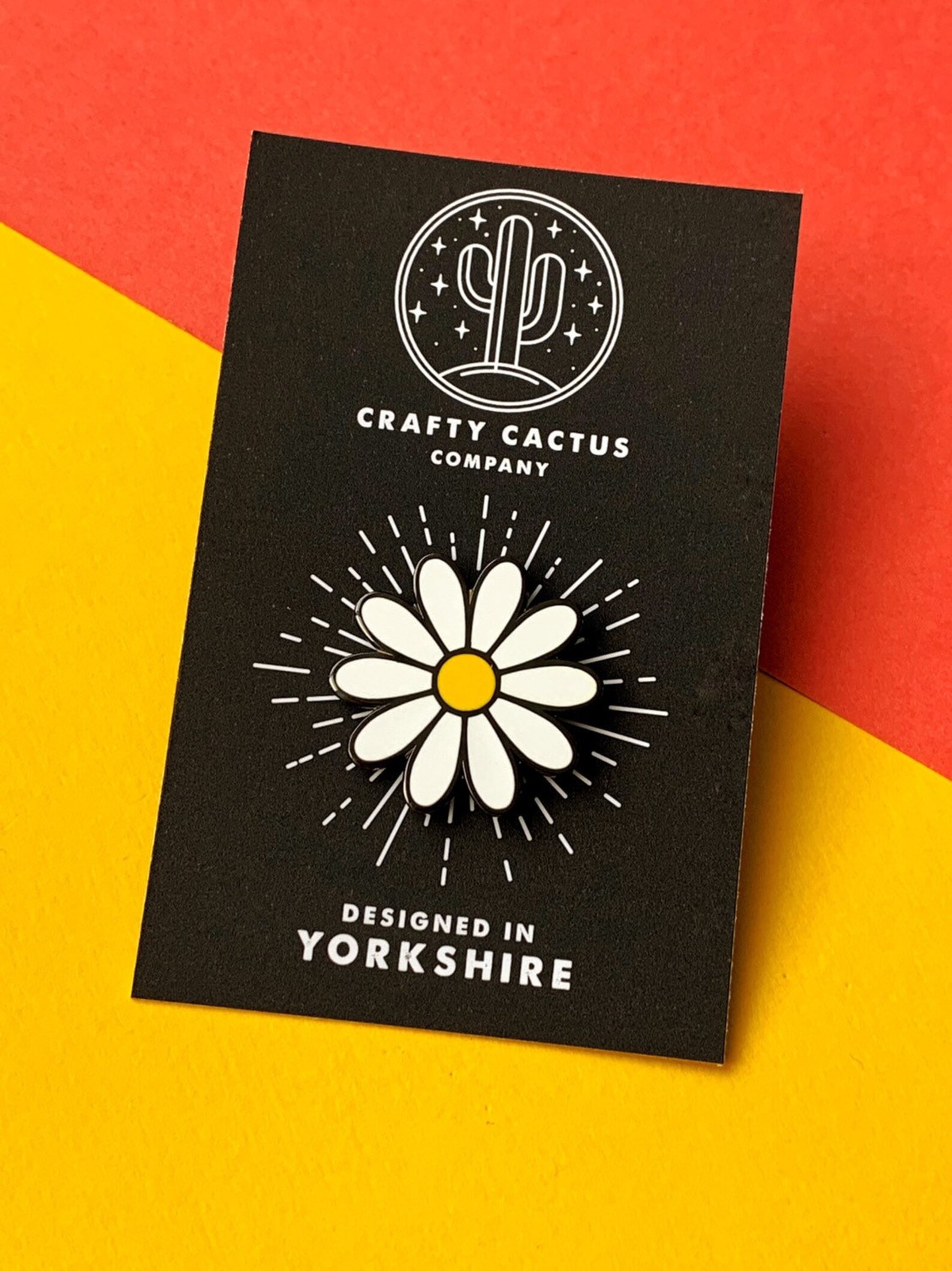 Daisy Enamel Pin Badge a Great Gift to Brighten Anyones - Etsy