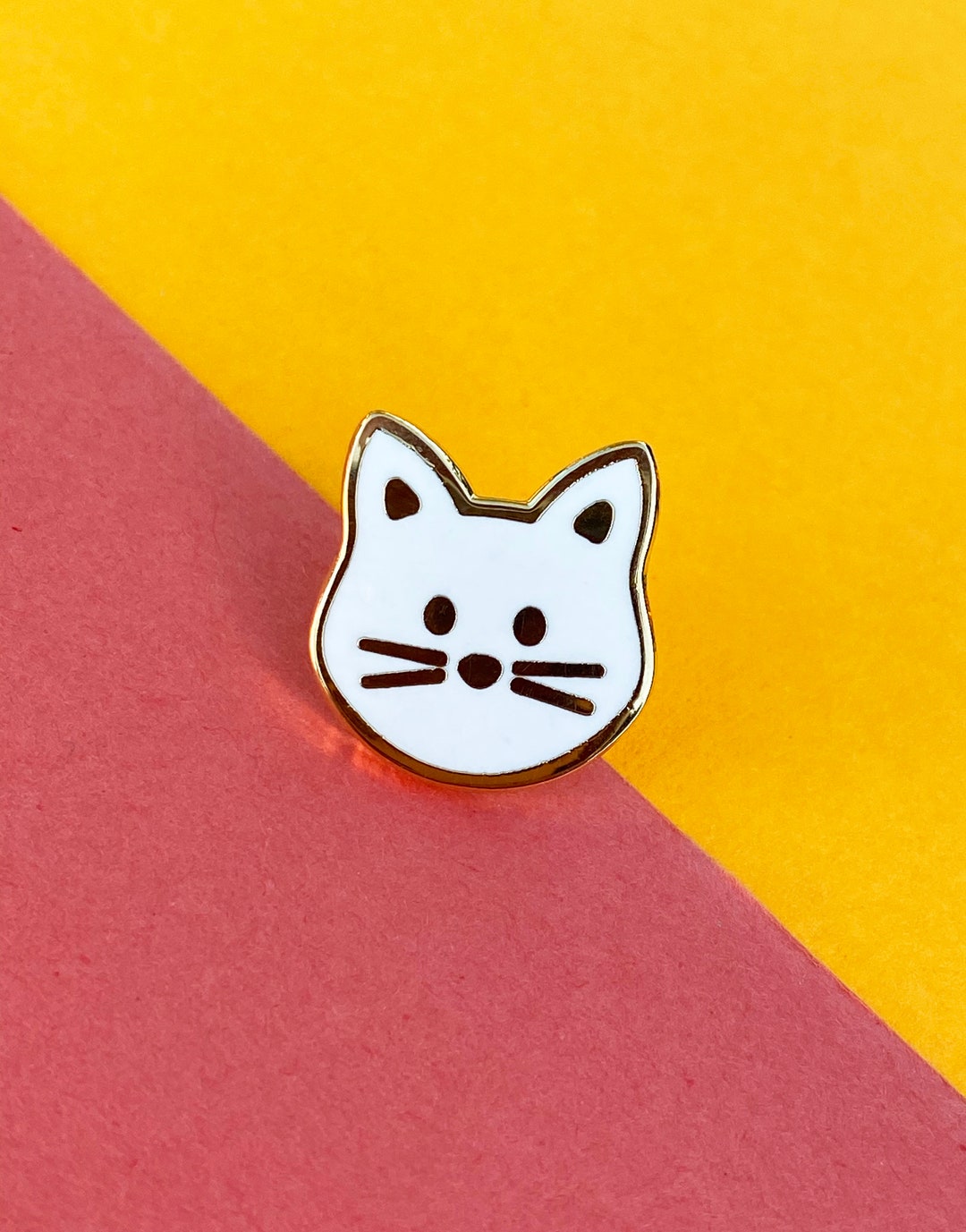 White Cat Hard Enamel Pin Badge, a Great Gift for Any Cat Lover! - Etsy