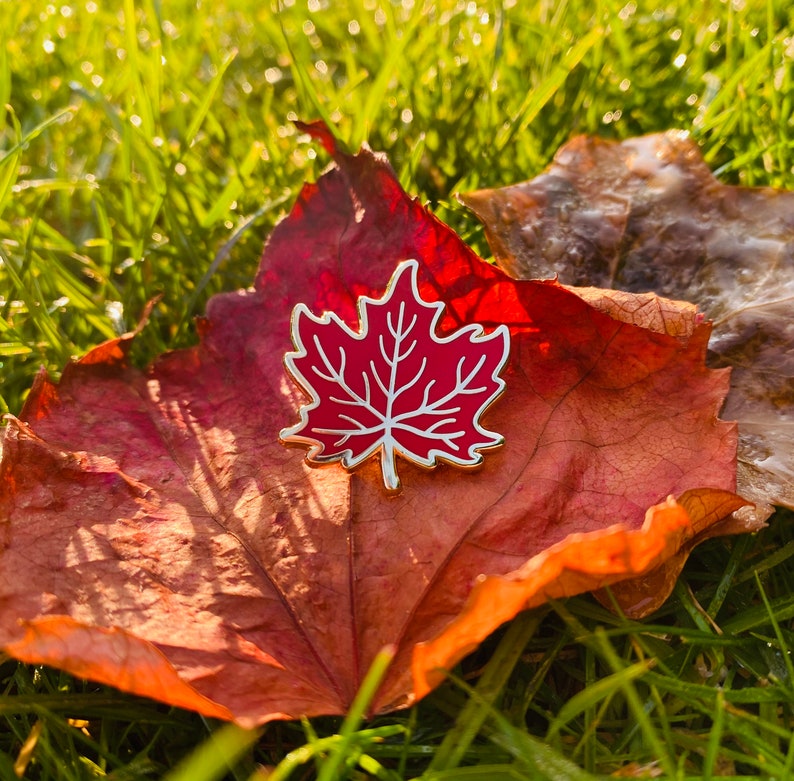 Autumn Leaf Duo 2 Hard Enamel Pins a Great Gift for Fall | Etsy