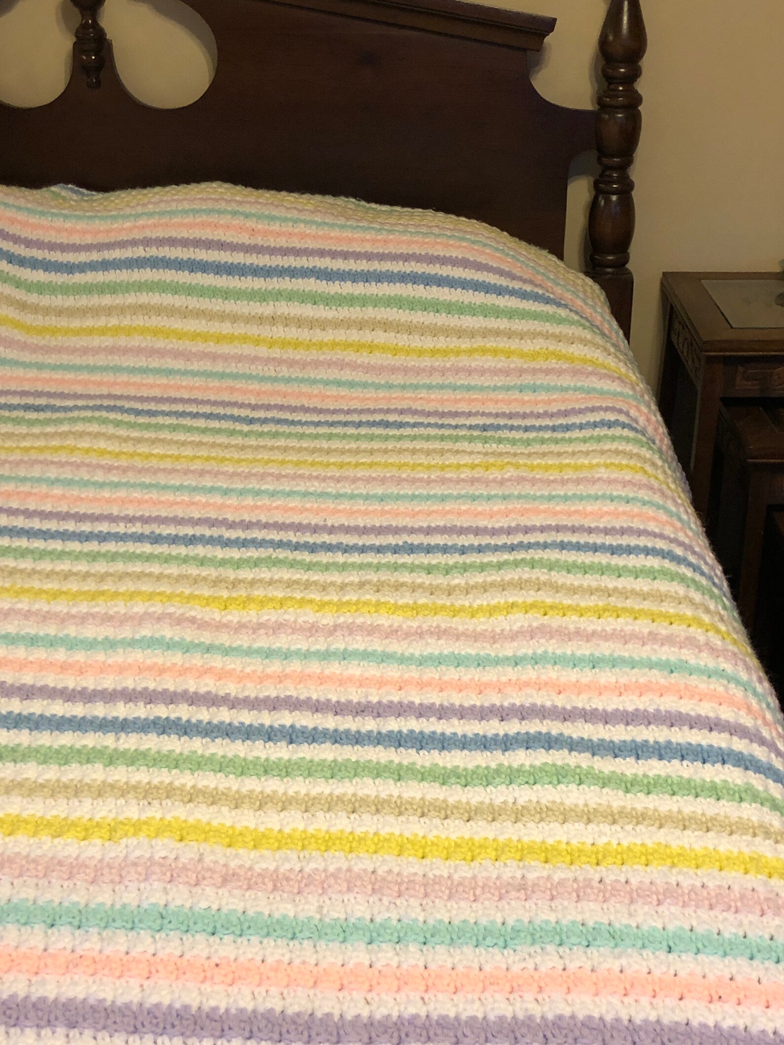 Vintage Hand Knitted Afghan Twin Sized Bedspread in Fun - Etsy