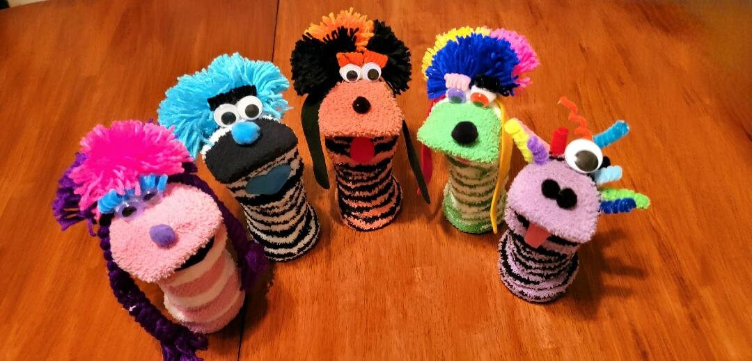 Doopalpoops Sock Puppets – Fuzzy Colorful Pre-made Hand Puppets Variety ...