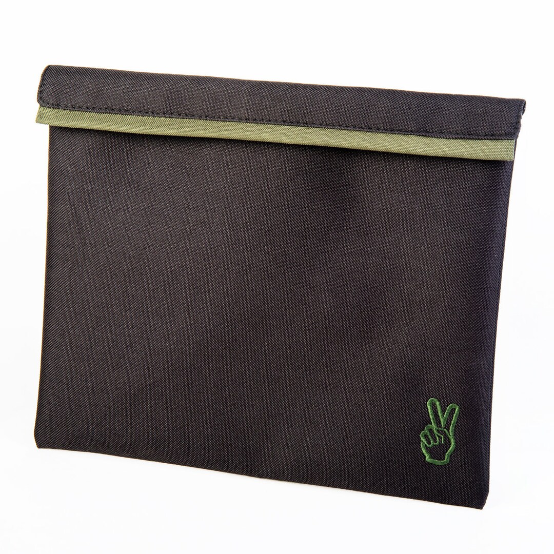 Large Smell Proof Pouch – Odor Blocking Storage Bag (11x9 Inches) - Etsy