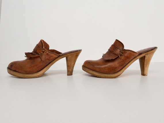 vintage 1970s 60s leather and wood clogs vintage hipp… - Gem