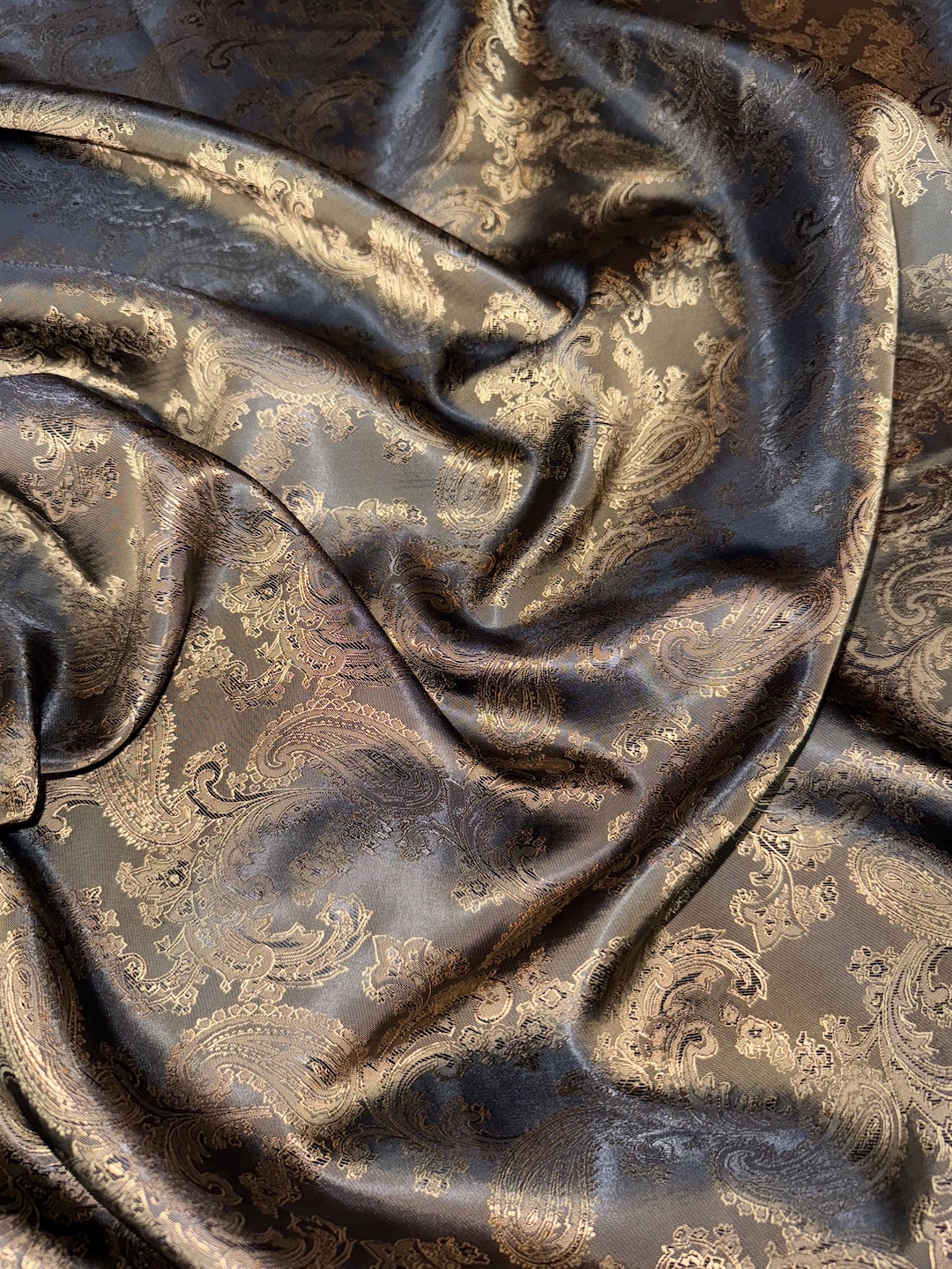 1 Mtr Two Tone Black/gold Self Print Paisley Jacquard Fabric..58" Wide ...