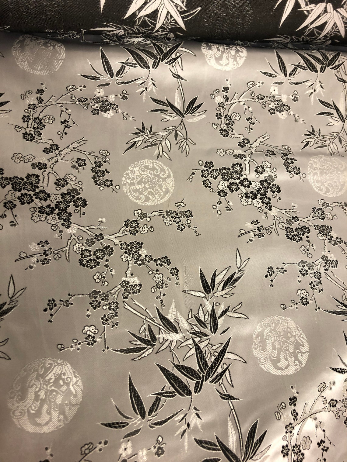 1 Mtr Silver Oriental Floral Blossom Chinese Brocade Fabric..45" Wide ...