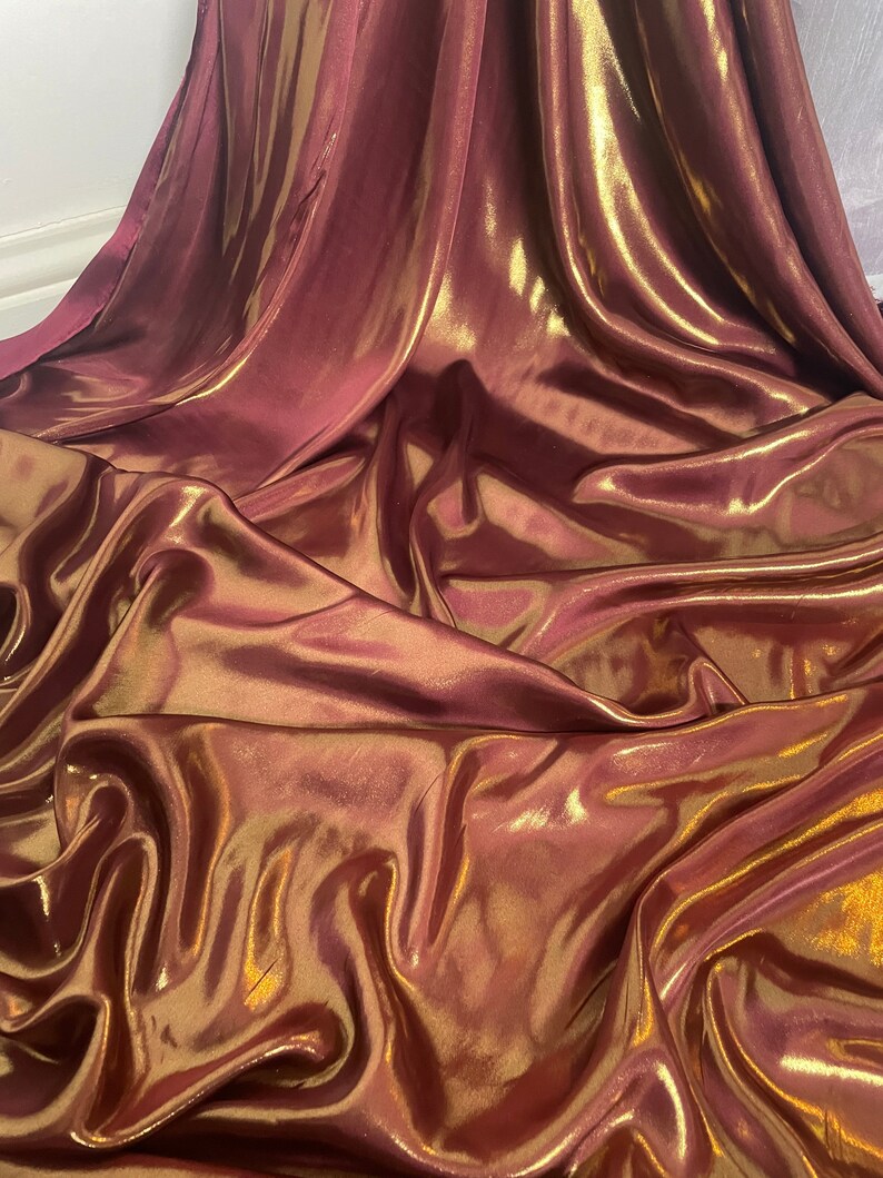 Maroon/gold Shimmer on Satin Fabric..58 Wide 147cm - Etsy