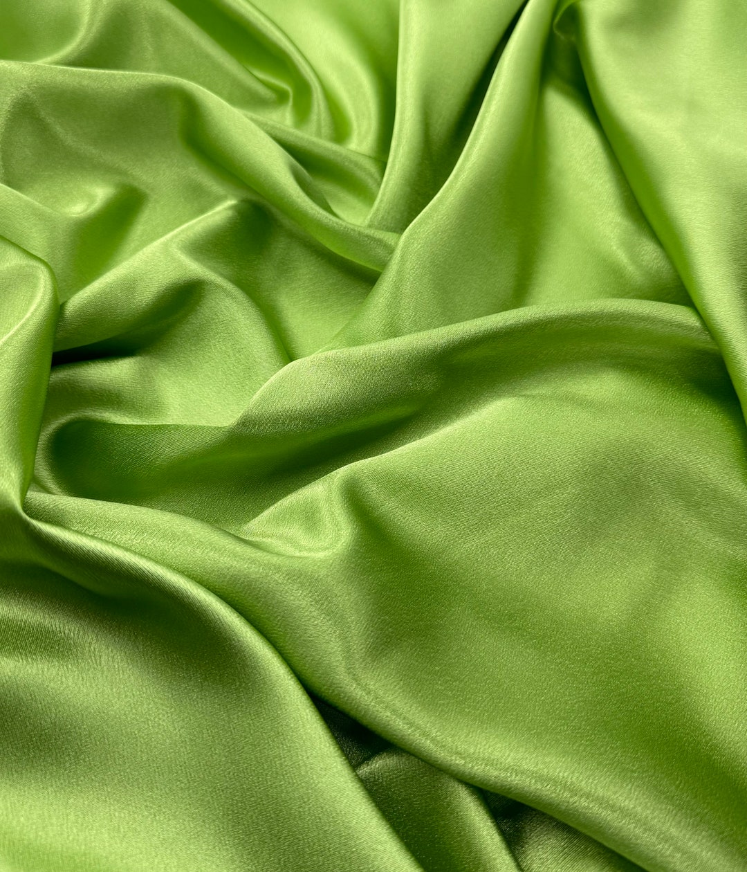 1 Mtr Shiny Apple Green Quality Crepe Back Satin Fabric,bridal,deco ...
