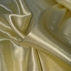 1 Mtr Pale Yellow Quality Crepe Back Satin Fabric,bridal,deco,dress..58 ...