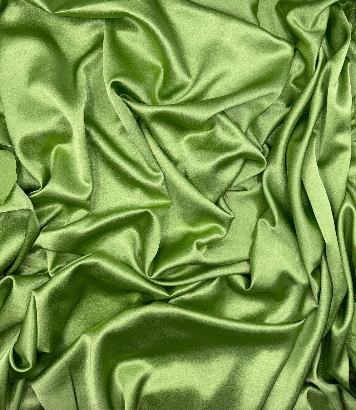 1 Mtr Shiny Apple Green Quality Crepe Back Satin Fabric,bridal,deco ...