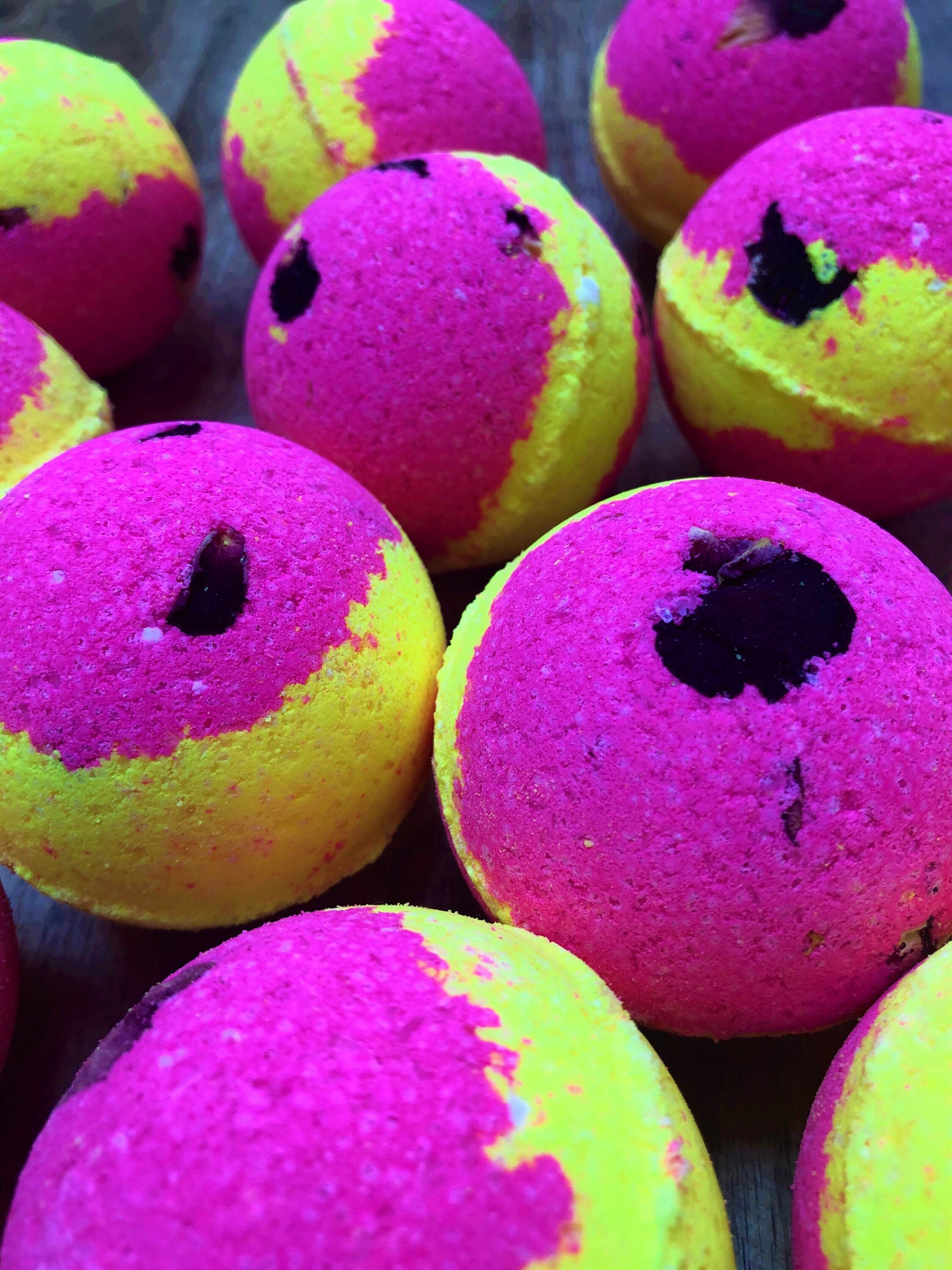 Flowerbomb Bath Bomb A Floral Explosion of Fresh & Sweet | Etsy