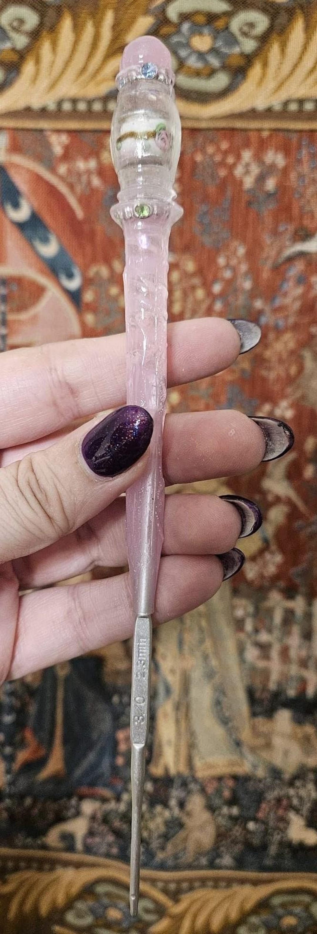 Regal Lady Wand Crochet Hook - Etsy
