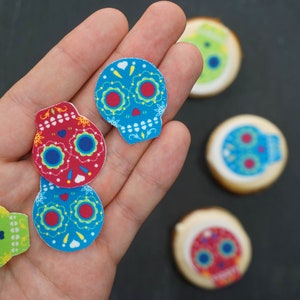 30 Edible Skulls - Edible Cupcake Toppers - Sugar Skulls - Halloween ...