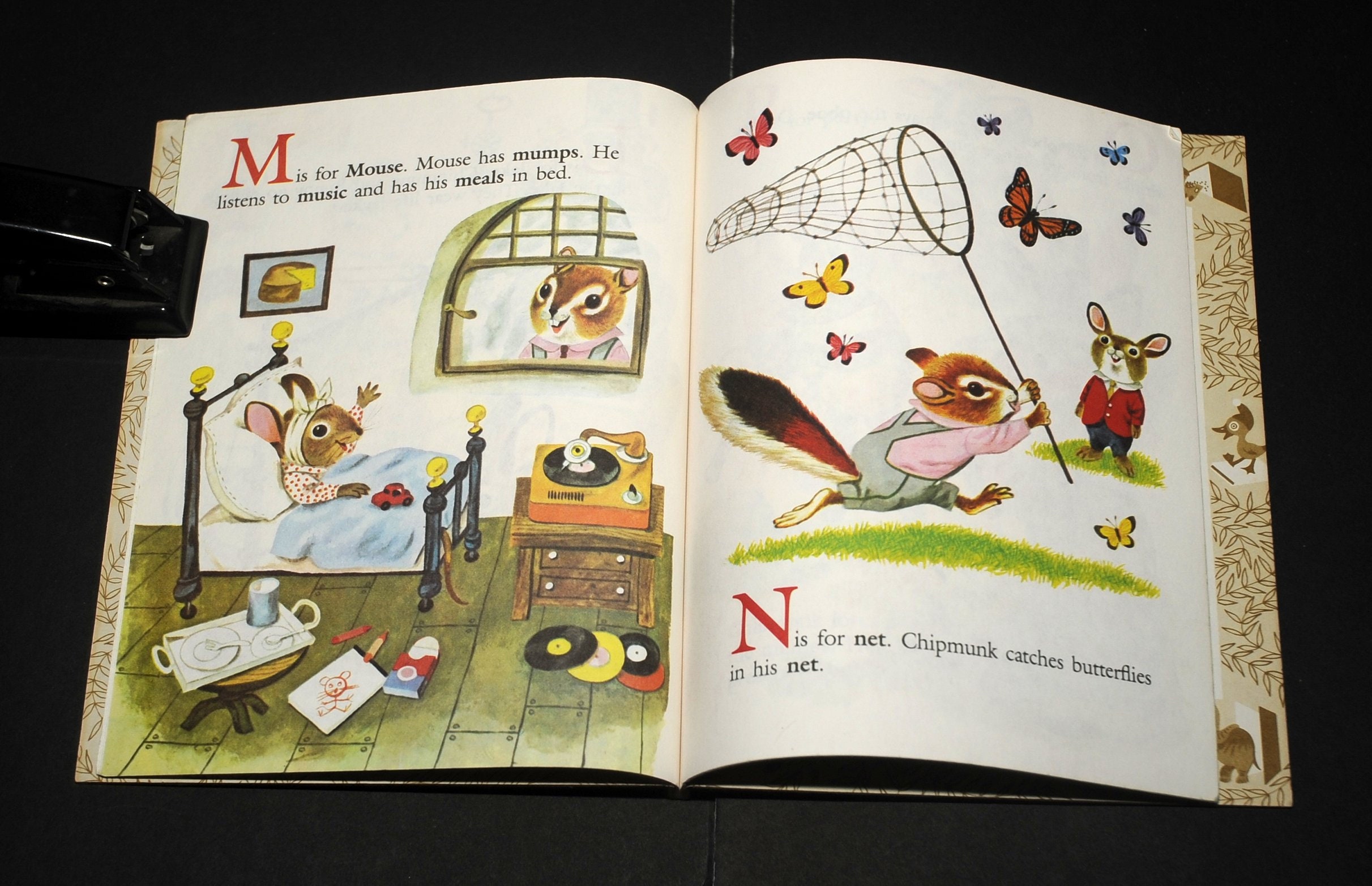 Vintage Little Golden ALPHABET Book / Richard Scarry / 'chipmunk's Abc ...