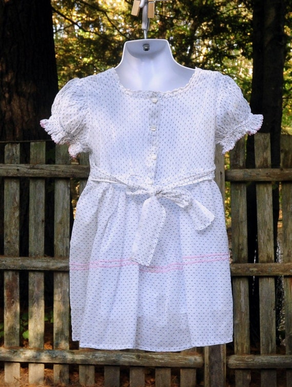 Vintage 60's / Little Girls Dotted Swiss & Floral Eas… - Gem