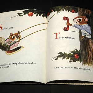 Vintage Little Golden ALPHABET Book / Richard Scarry / 'chipmunk's Abc ...