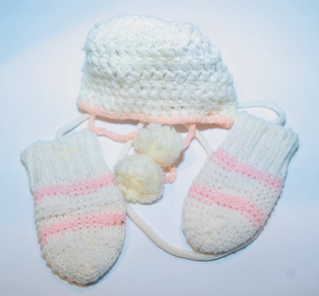 VTG 60's 70's / Pink & White String Mitten and Bonnet Set / Newborn, 3 ...