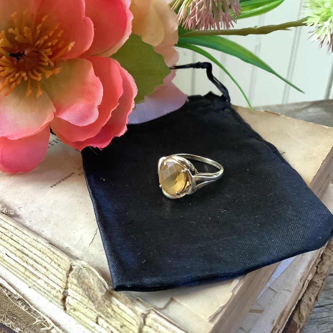 Vintage STS 10k Yellow Gold Ring Amber or Sapphire Size 8 - Etsy