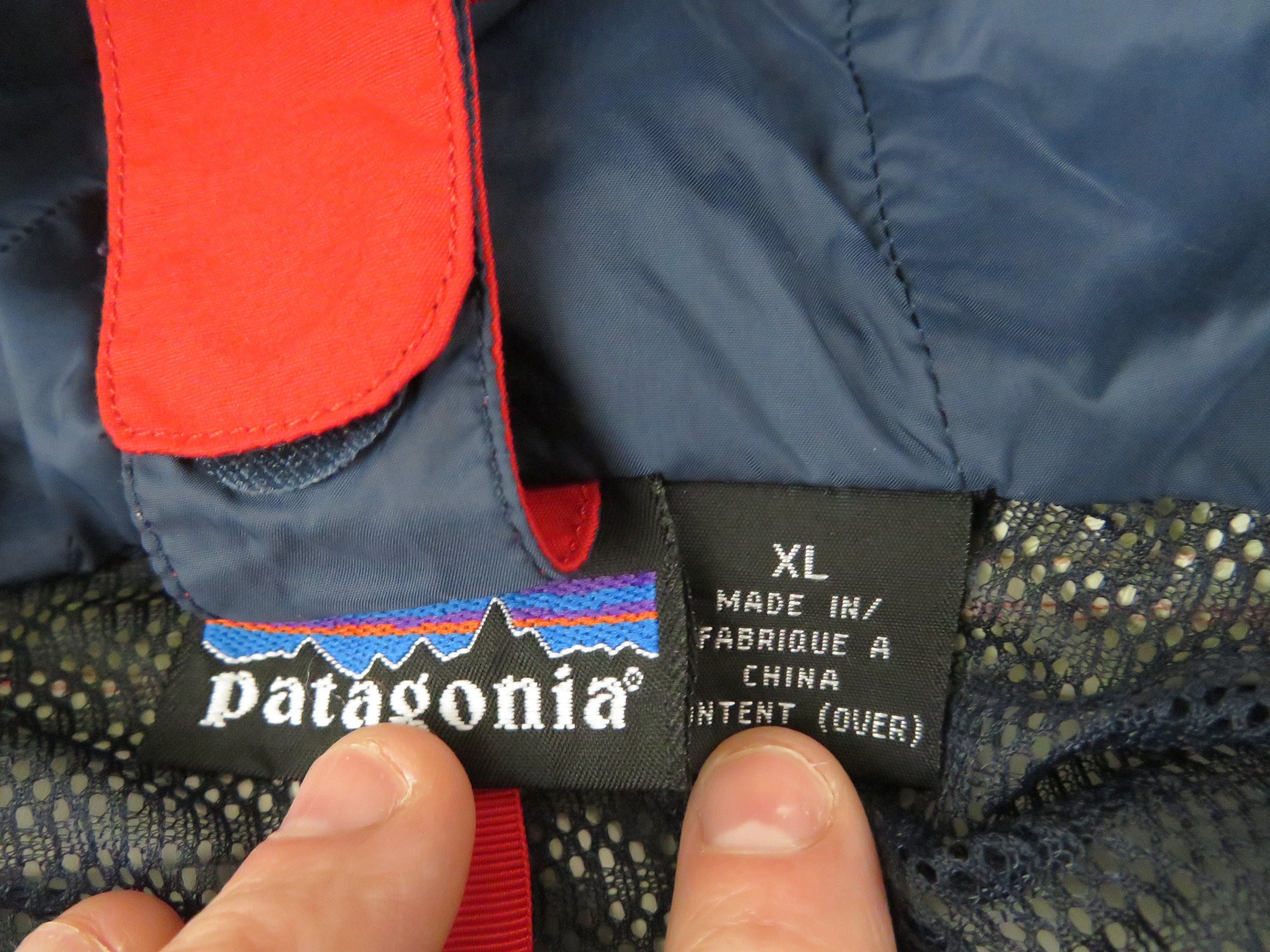 Vintage 90s Y2K Patagonia Red Cross Blast Ski Parka Vintage 90s Y2K Patagonia Red Cross Blast Ski Parka
