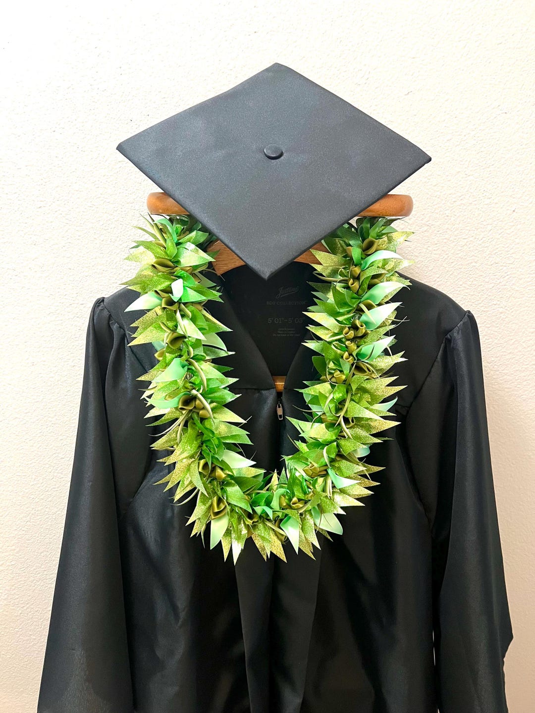 Maile Lei Green Metallic 2025 Graduation Tag - Etsy