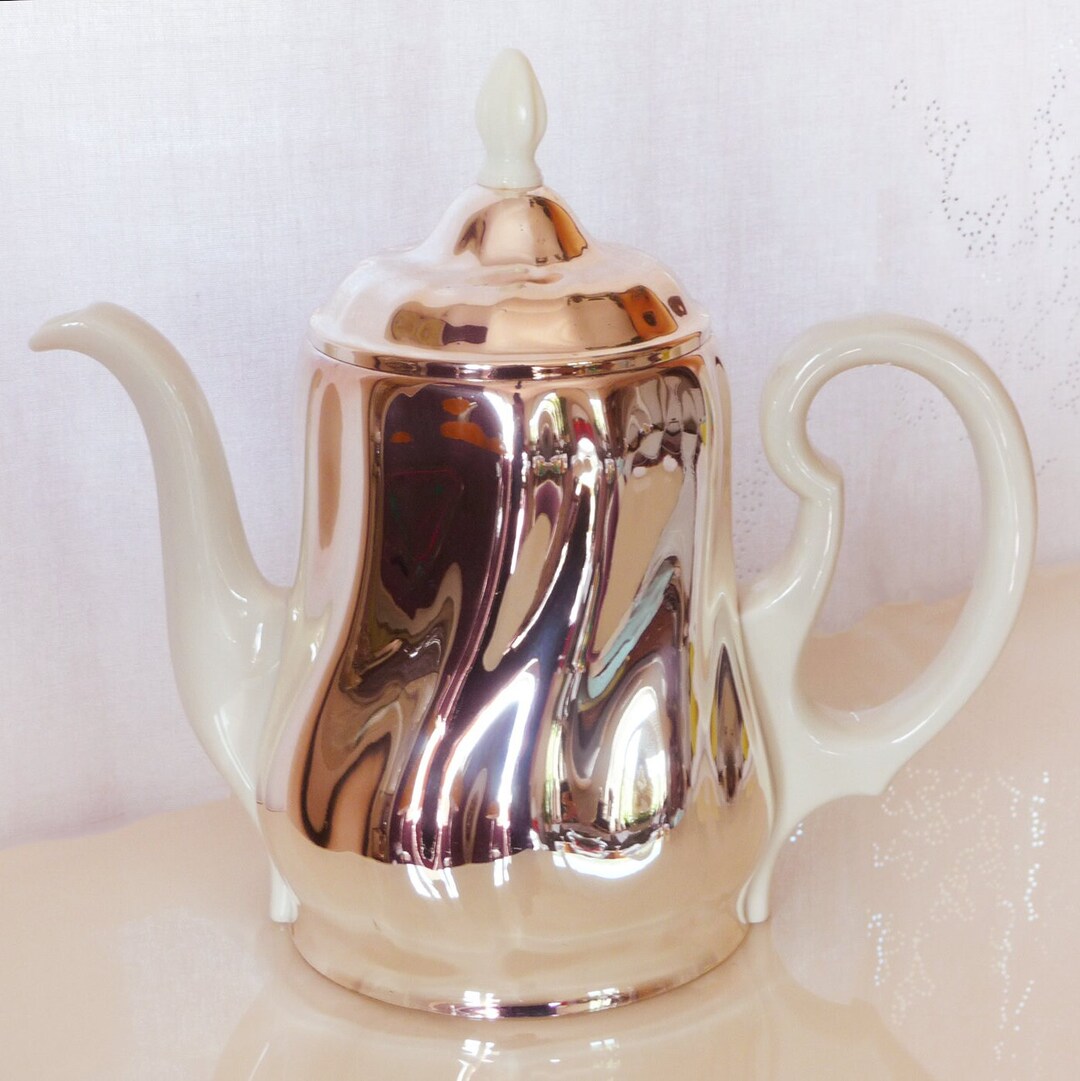 Vintage Extra Large TEAPOT With Insolation Cover,hke Teapot, Made in ...