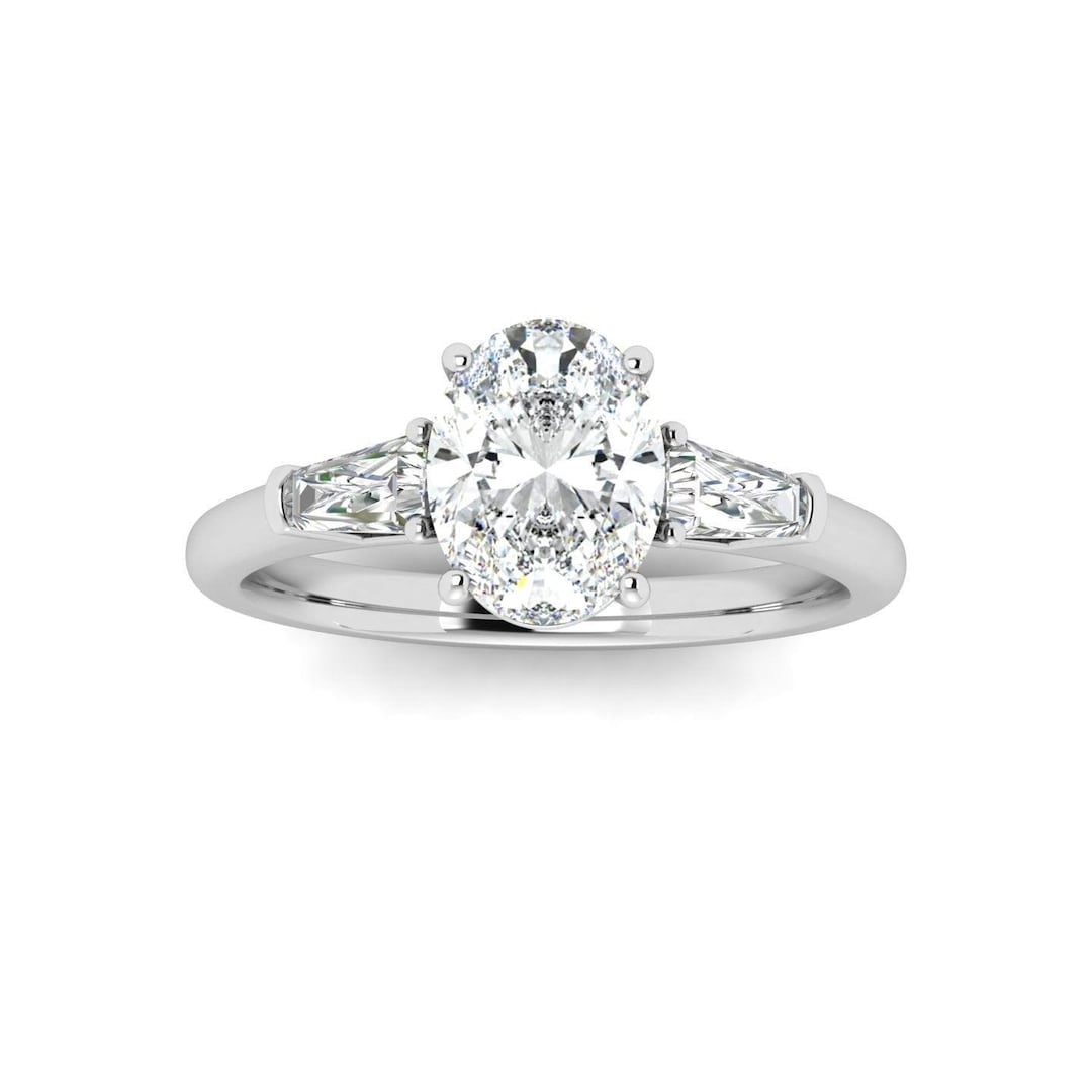 Oval & Tapper Diamond 3 Stone Engagement Ring in Platinum 2.50ct - Etsy