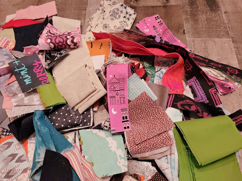 Fabric Scraps Destash #04-24 - 1 Lb 10 Oz of 2" to 3" Strips & Squares ...