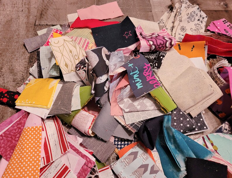 Fabric Scraps Destash #04-24 - 1 Lb 10 Oz of 2" to 3" Strips & Squares ...