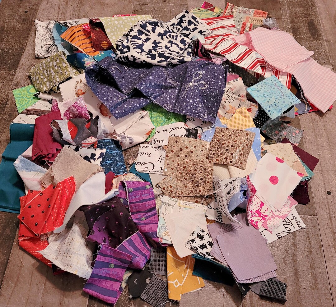 Fabric Scraps Destash 02-24 1 Lb 8 Oz of Random Size Strips and Squares ...