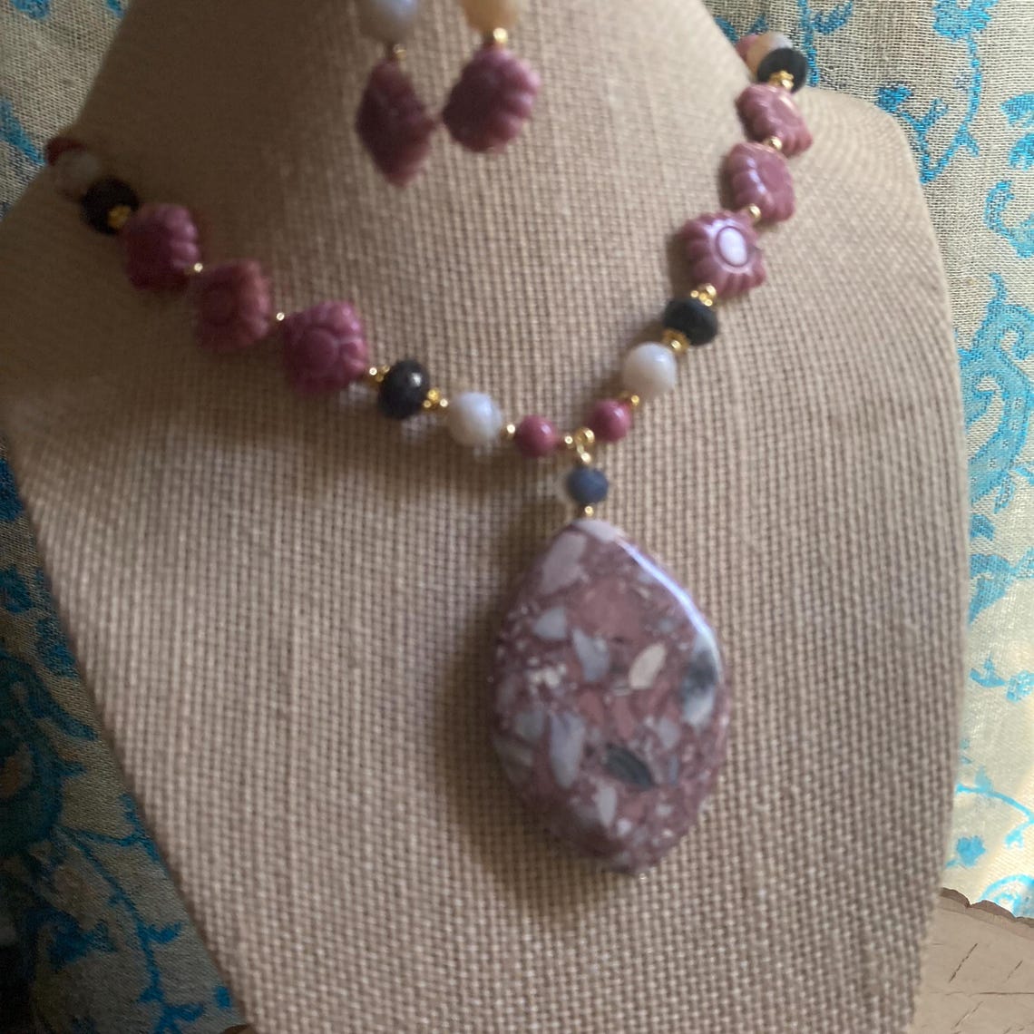 Composite Jasper Necklace Set Pink Rhodonite Stones Carved Earrings ...