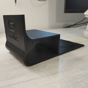Oculus Quest 2 Stand Holder Display - Etsy