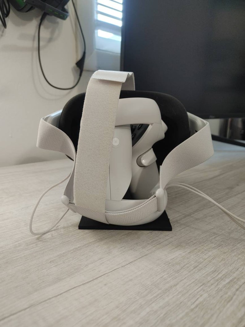 Oculus Quest 2 Stand Holder Display | Etsy UK