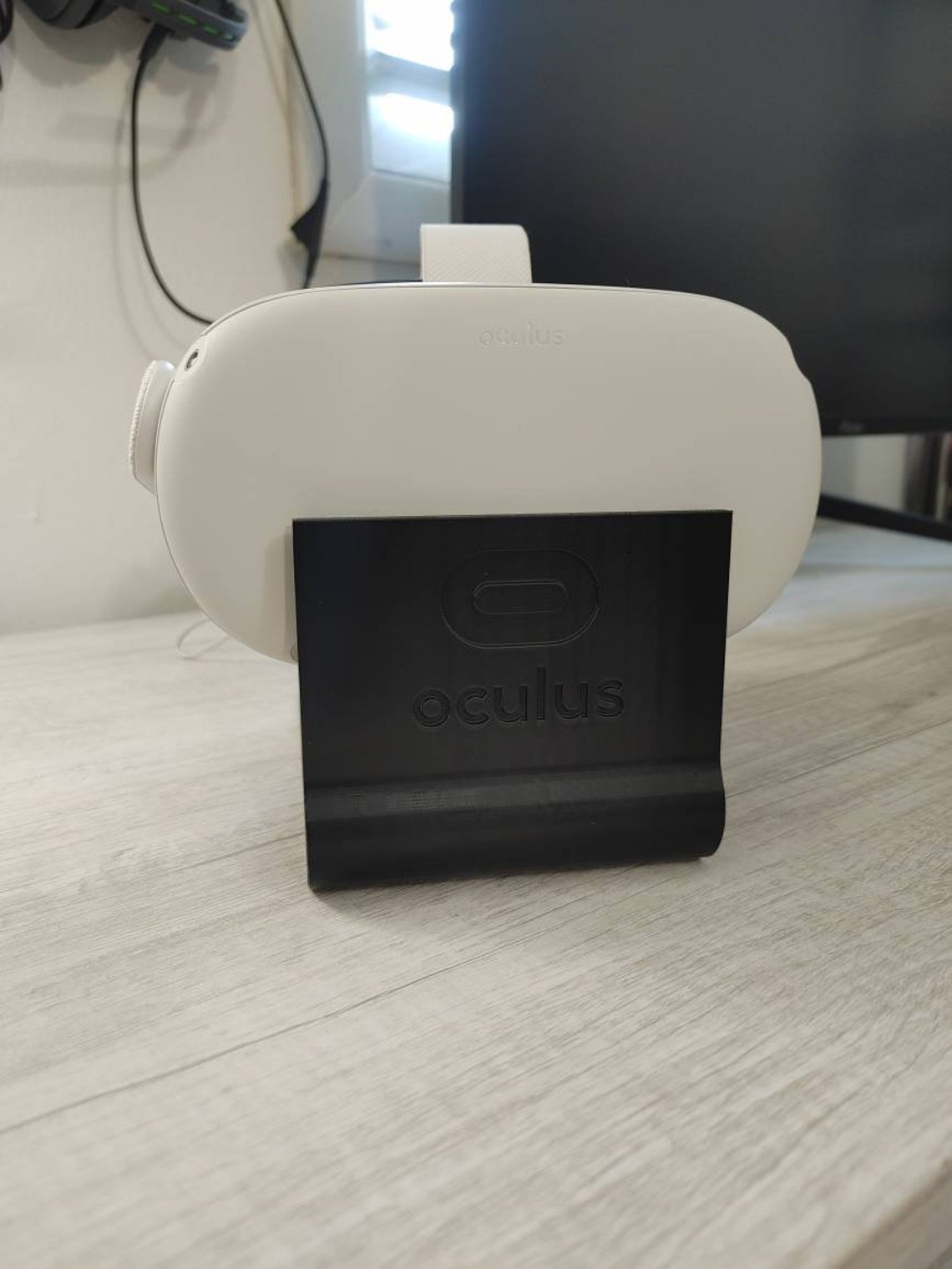 Oculus Quest 2 Stand Holder Display | Etsy UK