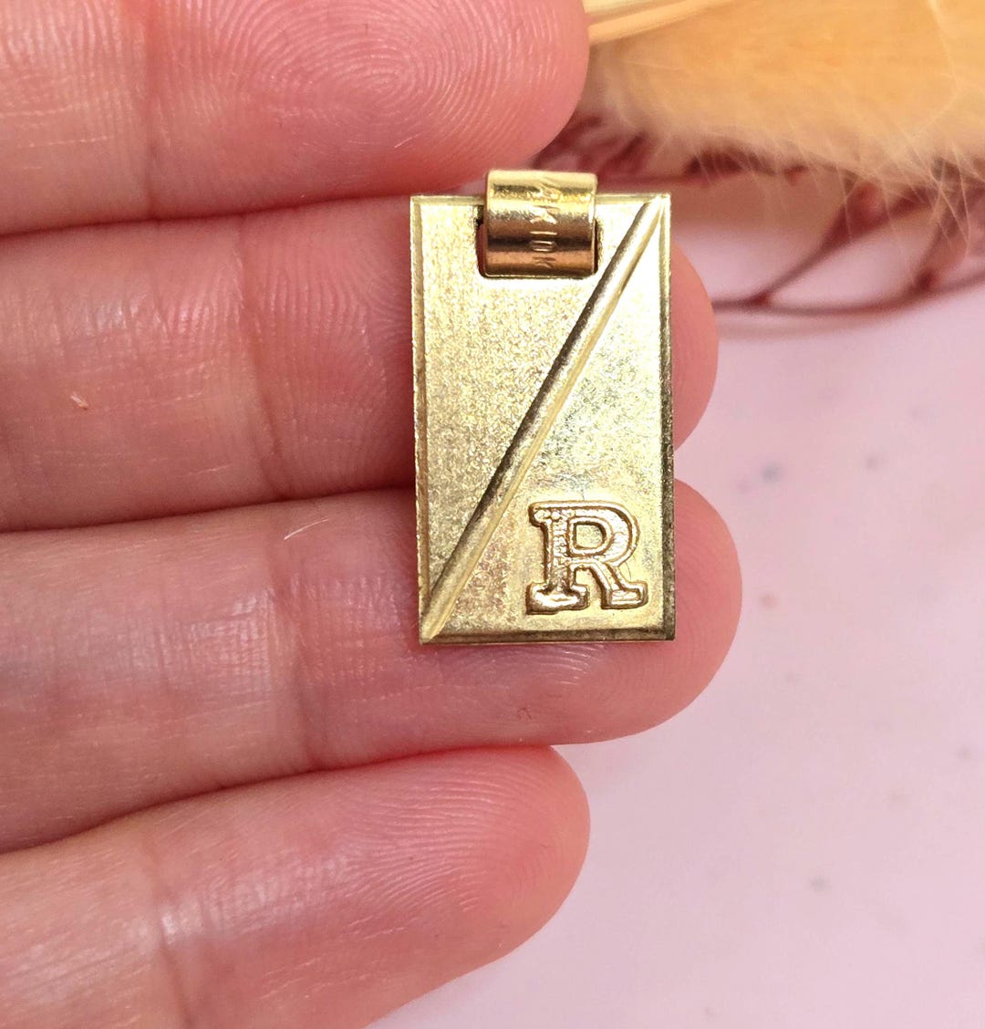 Vintage 10k Solid Gold Letter R Rectangle Pendant 1980s - Etsy