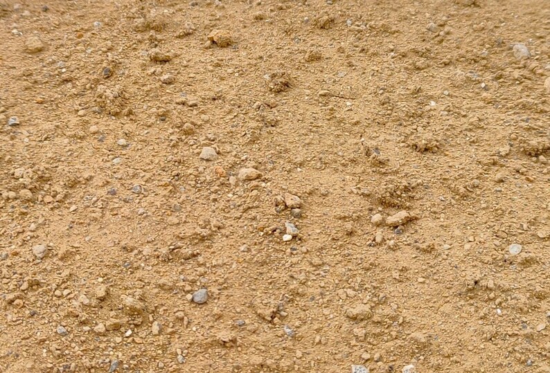 Ready-to-use Base of Soil and Crushed Stone Approximately 21×30 Cm ...