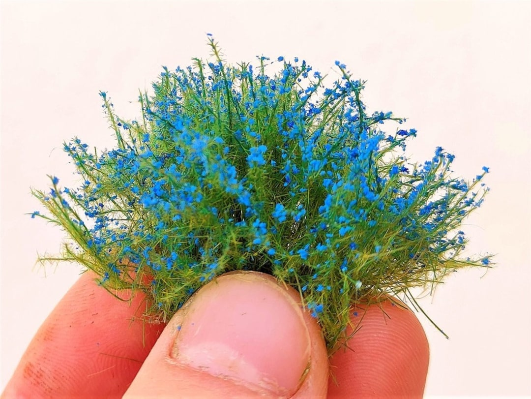 27 Mm of Height- 22 New Tufts of Green Grass With Blue Flowers Diorama ...