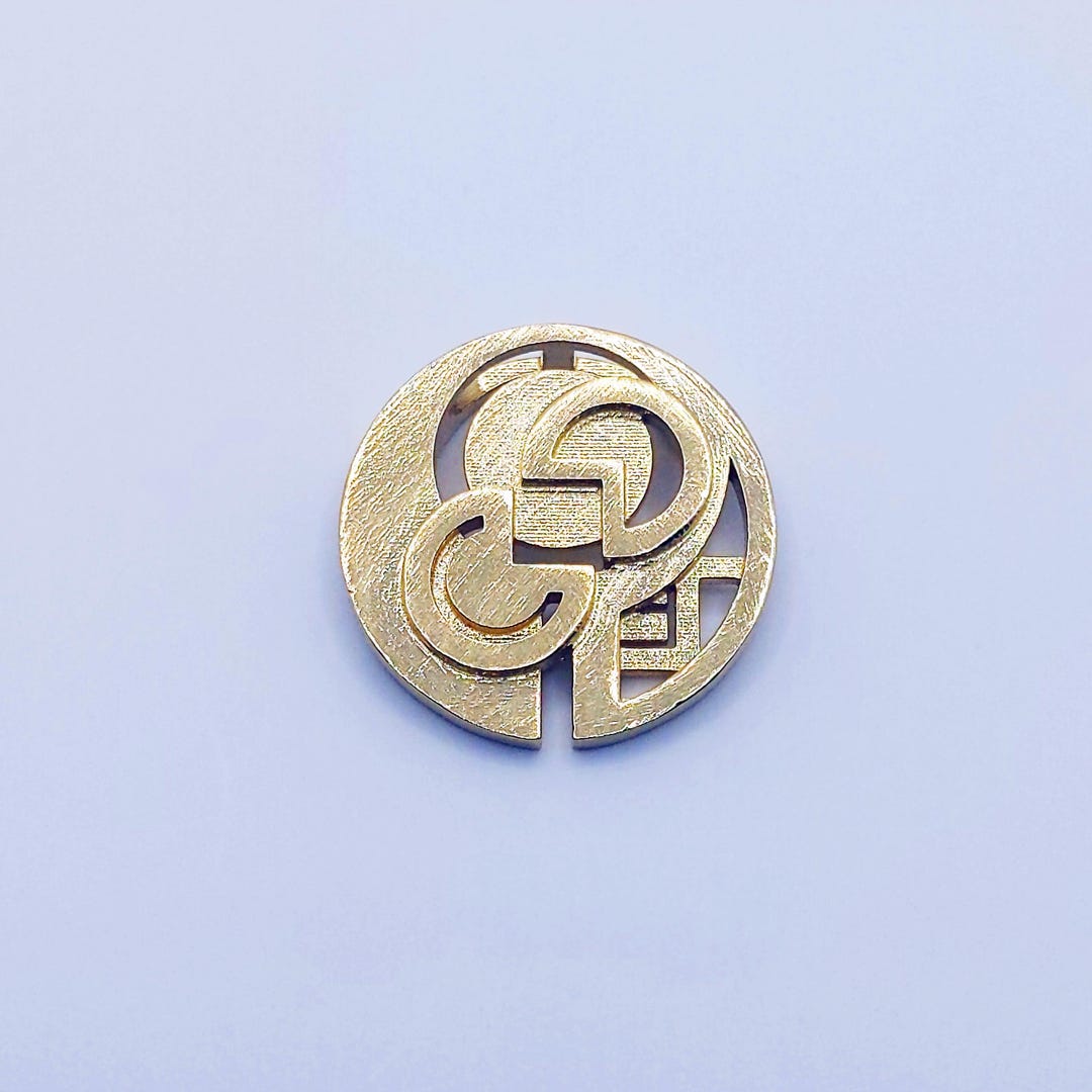 Jjaro Pendant • Made to Order Unisex, Video Game Jewelry • Available in ...