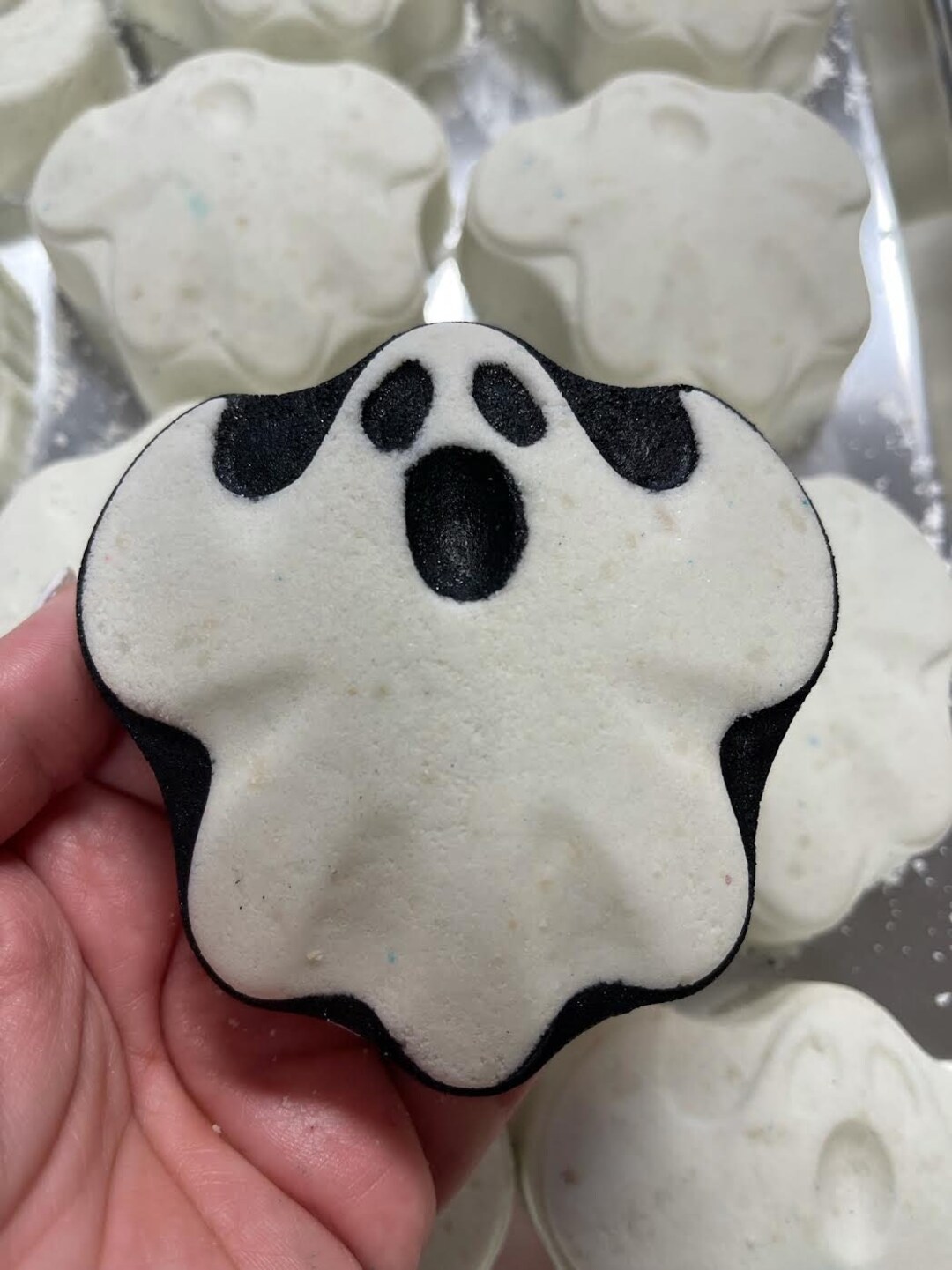 Ghost Bath Bomb - Halloween - Spooky - Etsy