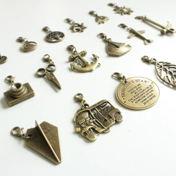 Traveler's Notebook Charm - Etsy