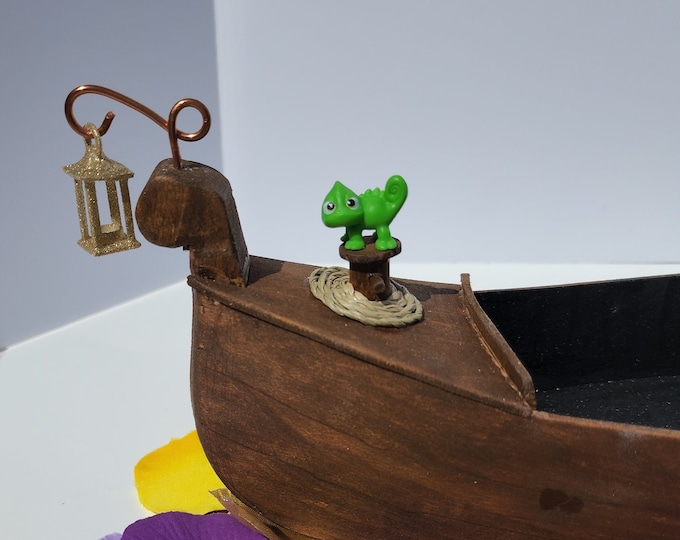Pascal & Deluxe Large Tangled-themed Boat Centerpieces - Etsy
